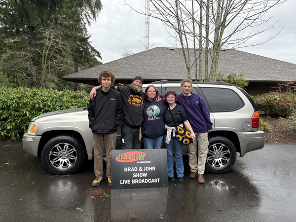 Vehicle For A Vet Recipient | Classic Rock 92.9 KISM